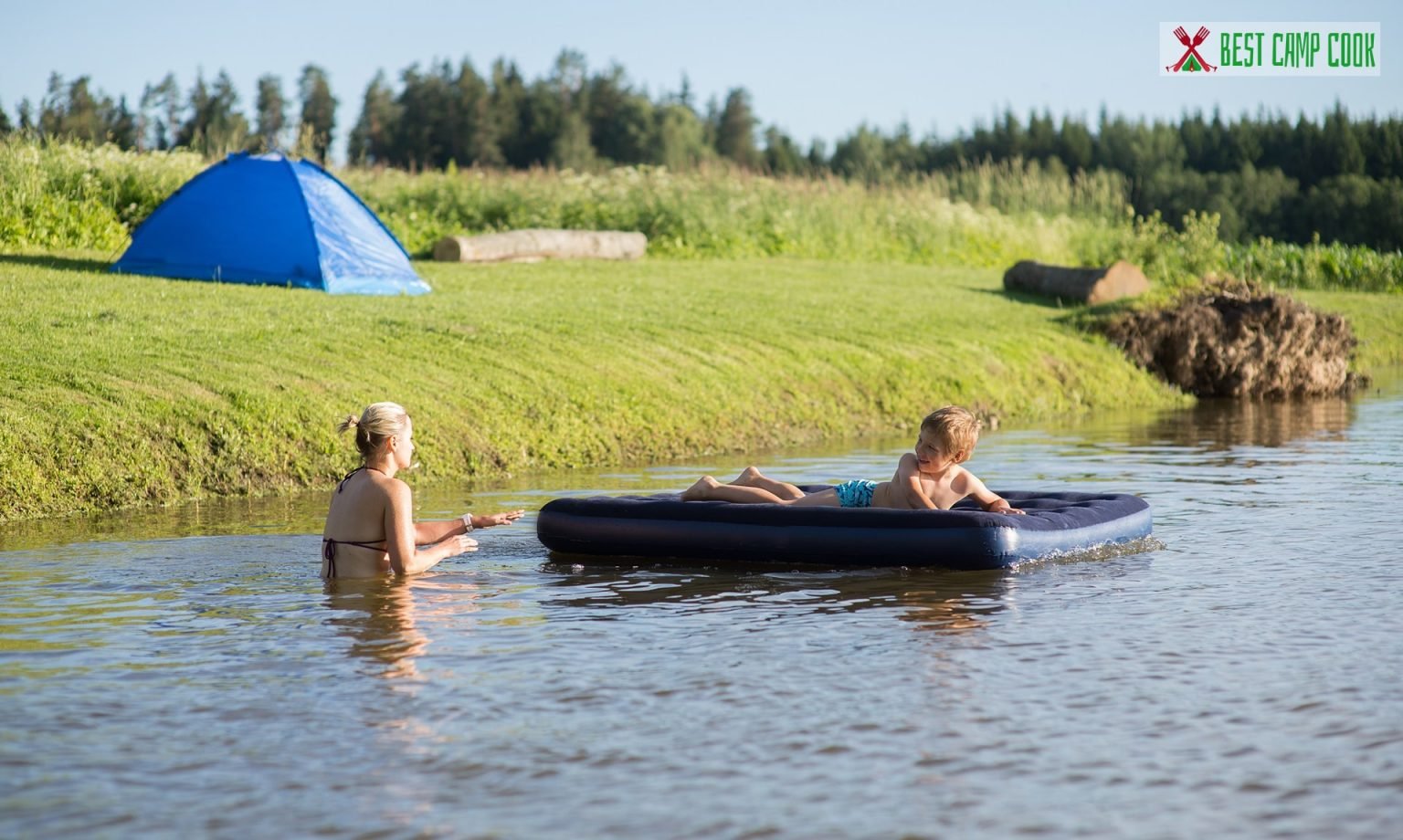 What is Float Camp? Exploring the Allure of Float Camping